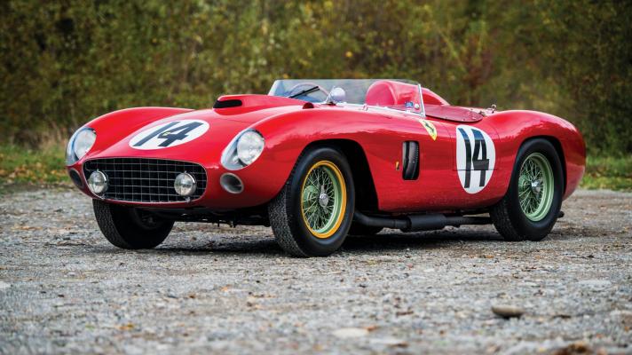 Wyścigowe Ferrari 290MM sprzedane za 22 miliony dolarów | autoGALERIA