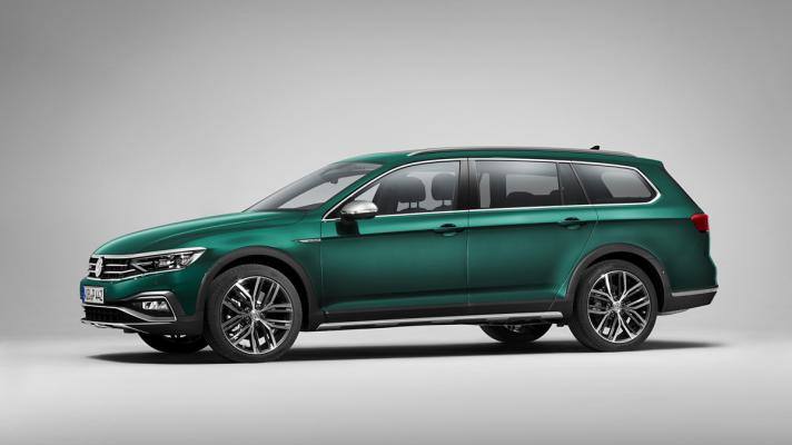 Volkswagen Passat po faceliftingu - są już polskie ceny [CENNIK ...