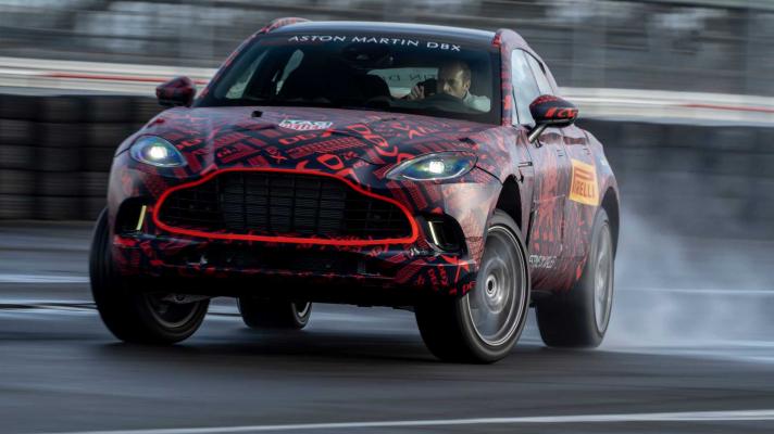 Aston Martin ujawnił, że DBX będzie miał V8 o mocy 550 KM | autoGALERIA