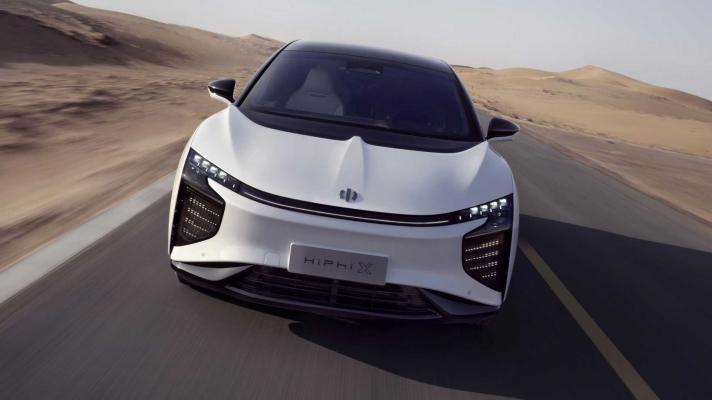 HiPhi X to chiński fenomen. Rynek go pokochał pomimo wysokiej ceny ...