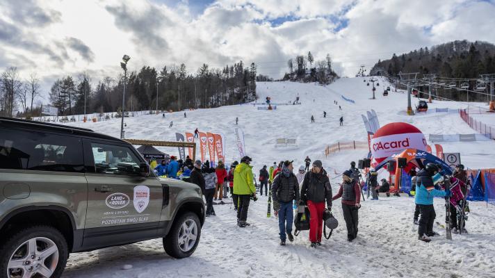 Land Rover Racing Weekend - Aktywności nie tylko offroadowe | autoGALERIA