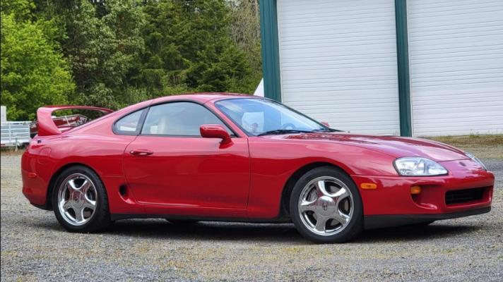 Toyota Supra MkIV to fenomen cenowy. Ta jest idealna, ale okazji nie ...