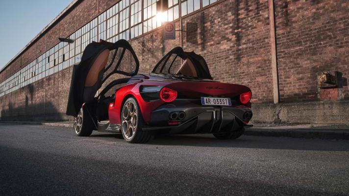 Alfa Romeo 33 Stradale powraca na rynek. To będzie prawdziwy rarytas ...