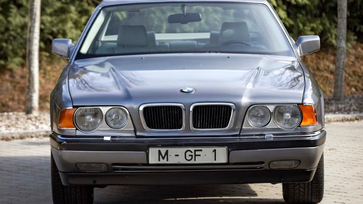 Pamiętacie BMW Goldfisch z silnikiem V16? Niemcy stworzyli drugie takie ...