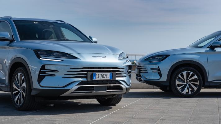 BYD oficjalnie wjeżdża do Polski. Na start dwa modele w konkurencyjnych ...