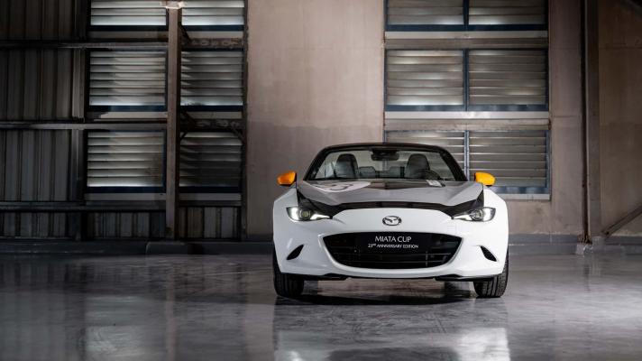 Nowa Mazda MX-5 będzie też... Toyotą GR 86. GRiata nadchodzi w ...