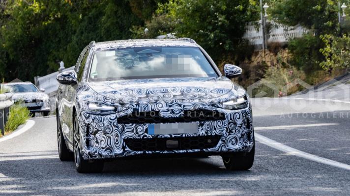 Nowe Audi A7 2026 pręży muskuły przed obiektywem. To klasyka gatunku ...