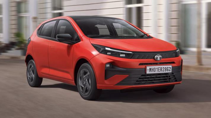 Jeśli pamiętacie Indicę, to mocno się zdziwicie. Tata Altroz to wręcz ...