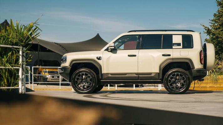 BYD ma odpowiedź na Land Rovera Defendera i Toyotę Land Cruiser. Denza ...